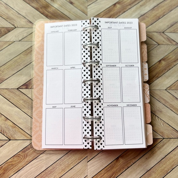 Hand Crafted | Office | Happy Planner Skinny Mini Undated Monthly And ...